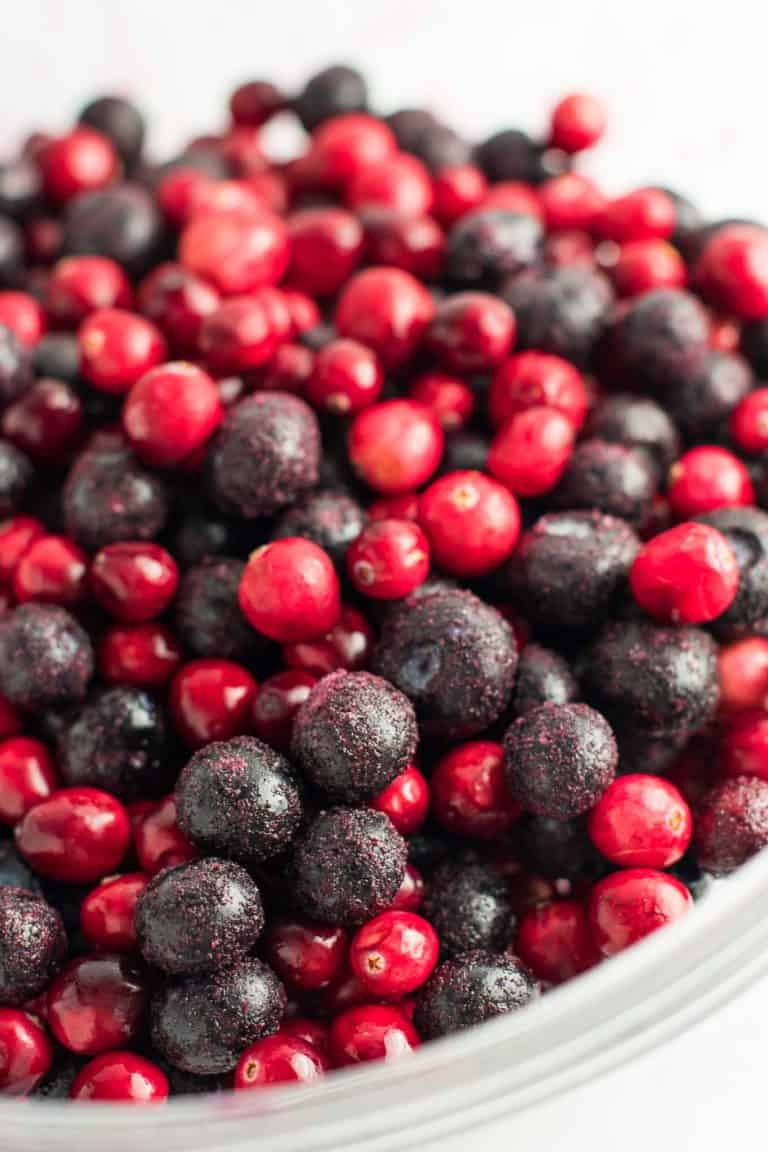 Cranberry Blueberry Crisp Recipe - Build Your Bite