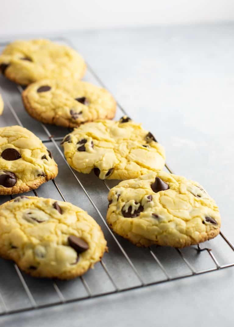 Cake Mix Chocolate Chip Cookies - Build Your Bite