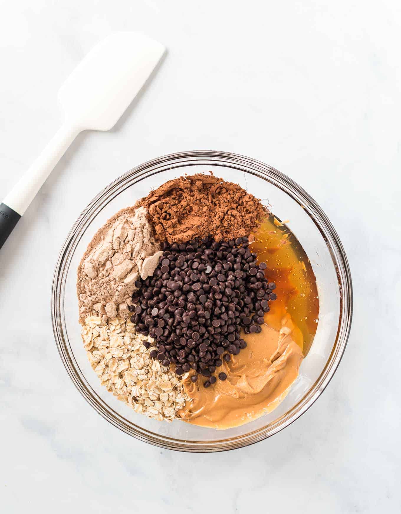 Easy Chocolate Energy Balls Recipe - Build Your Bite