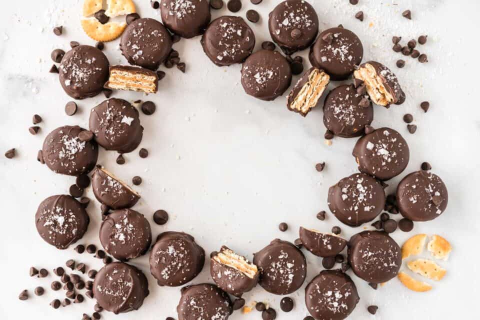Ritz Cracker Cookies Recipe - Build Your Bite