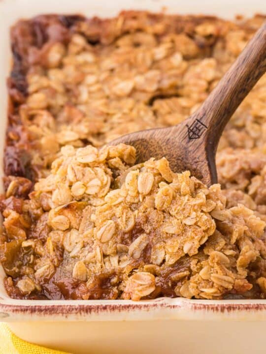 Best Gluten Free Apple Crisp Recipe - Build Your Bite