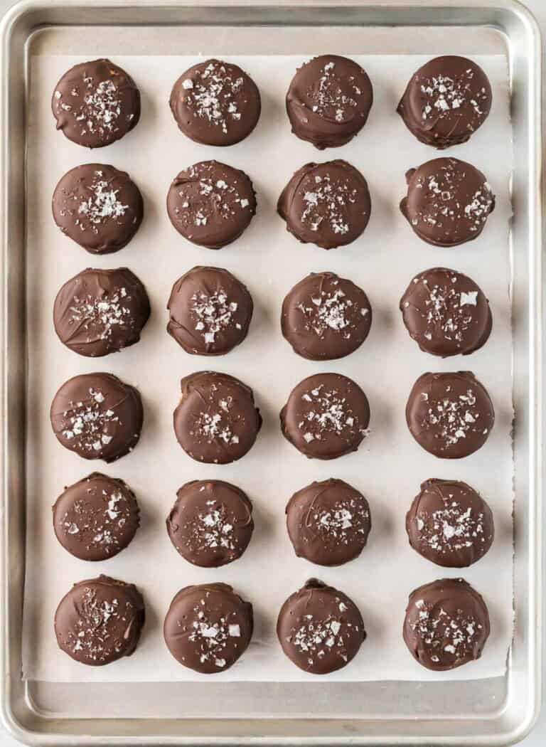 Ritz Cracker Cookies Recipe - Build Your Bite