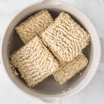 Sesame Garlic Ramen Noodles - Build Your Bite