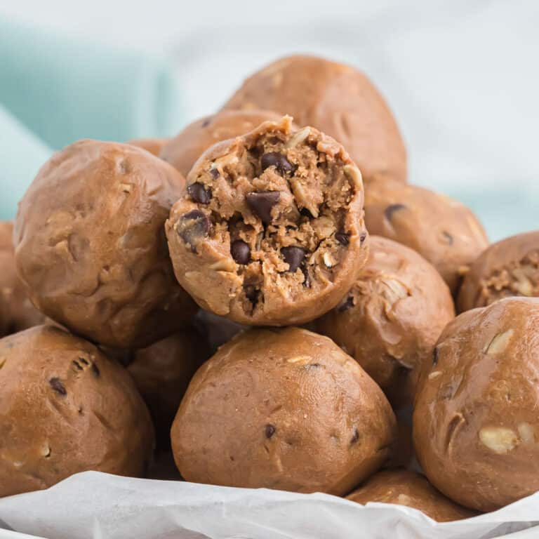 Chocolate Protein Balls - Build Your Bite