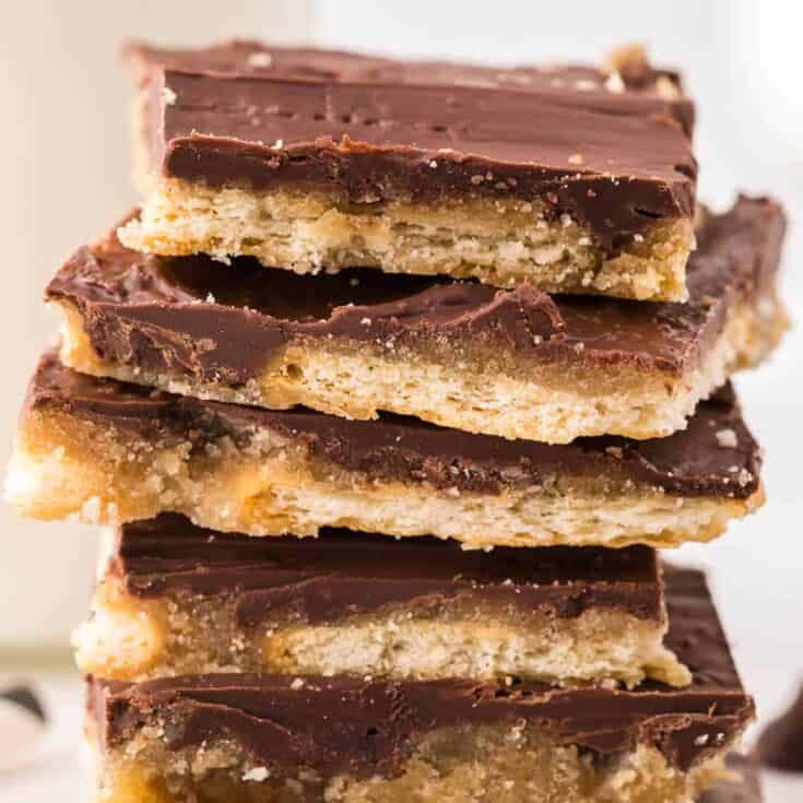 Ritz Cracker Toffee Recipe - Build Your Bite
