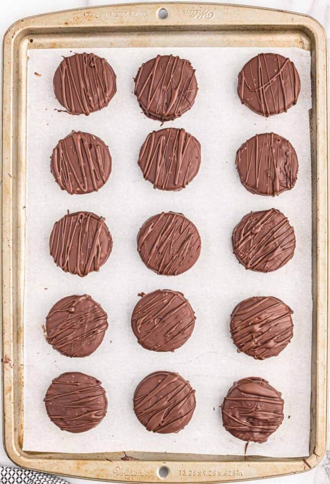 Chocolate Covered Oreos Build Your Bite 
