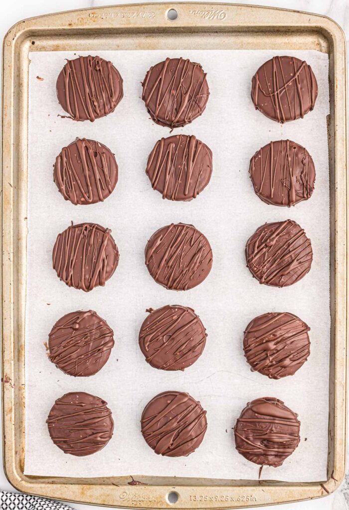 Chocolate Covered Oreos - Build Your Bite