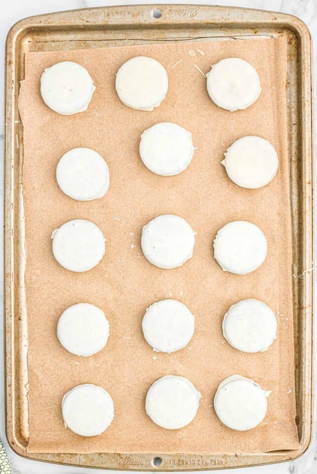 White Chocolate Covered Oreos - Build Your Bite