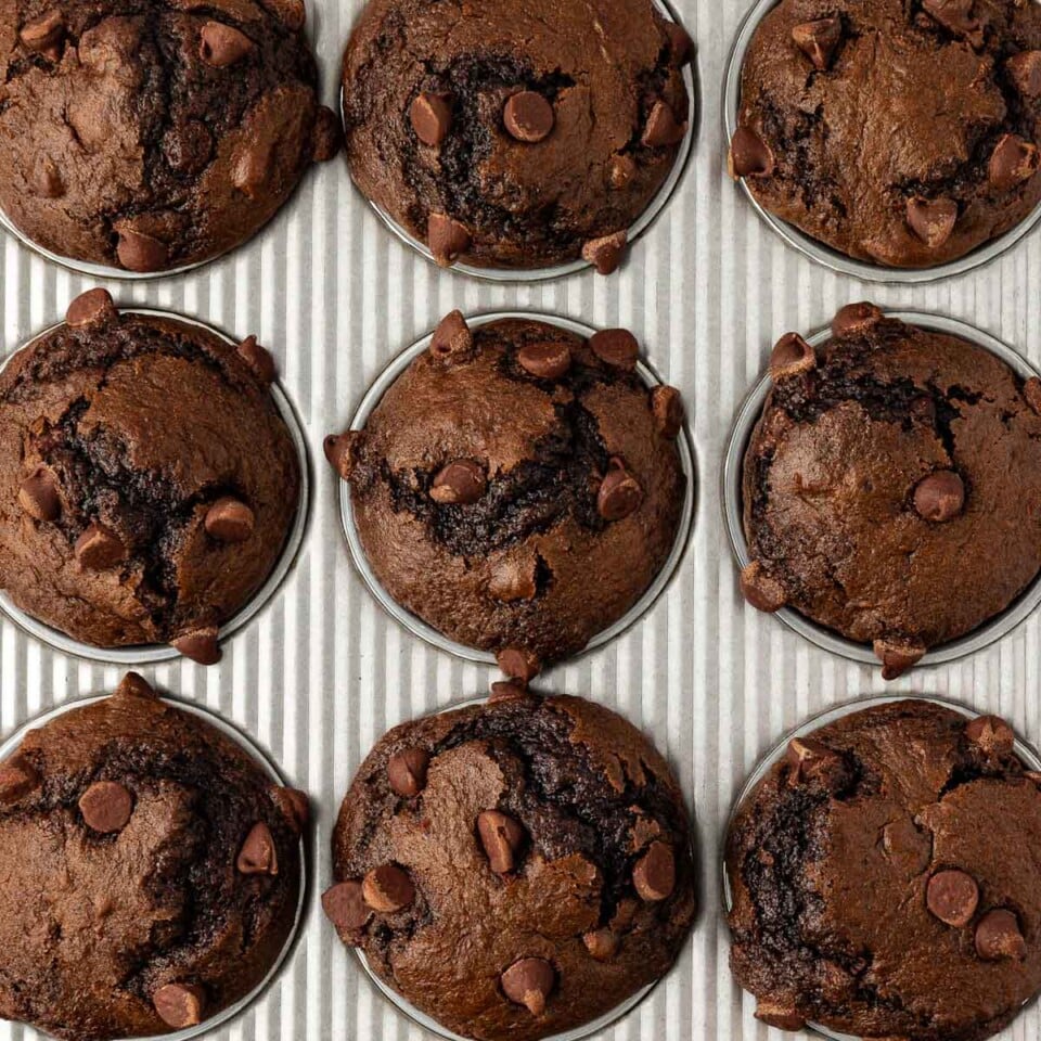 23 Quick and Easy Cake Mix Recipes - Build Your Bite